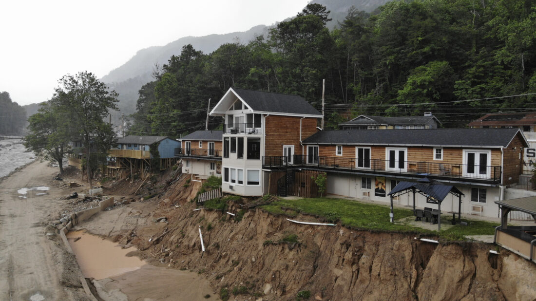 Scars from Hurricane Helene healing slowly in Appalachian tourist town ...